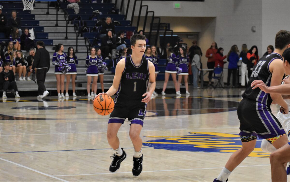 Lehi closes out Orem to stay unbeaten in Region 8 | News, Sports, Jobs ...